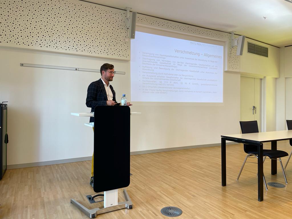 Moot Court Corporate Law - FRRA